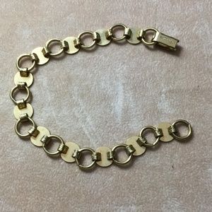 Sarah Coventry | Jewelry | Vintage Signed Sarah Cov Floral Flower Chain ...